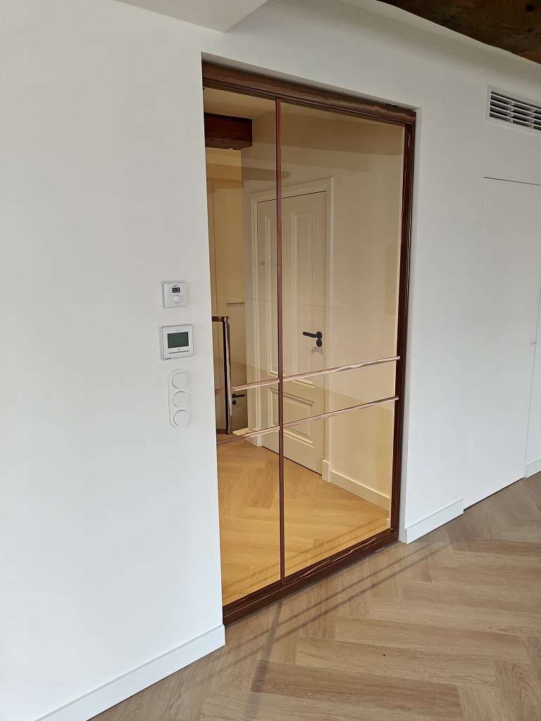 DRZWI PIVOT | Prostą Linią